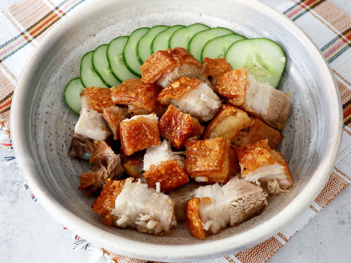 Bagnet (crispy pork belly) kare-kare