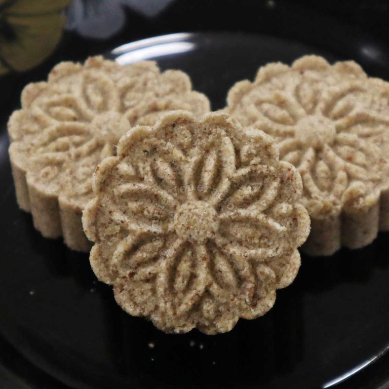 Cookies and cream polvoron